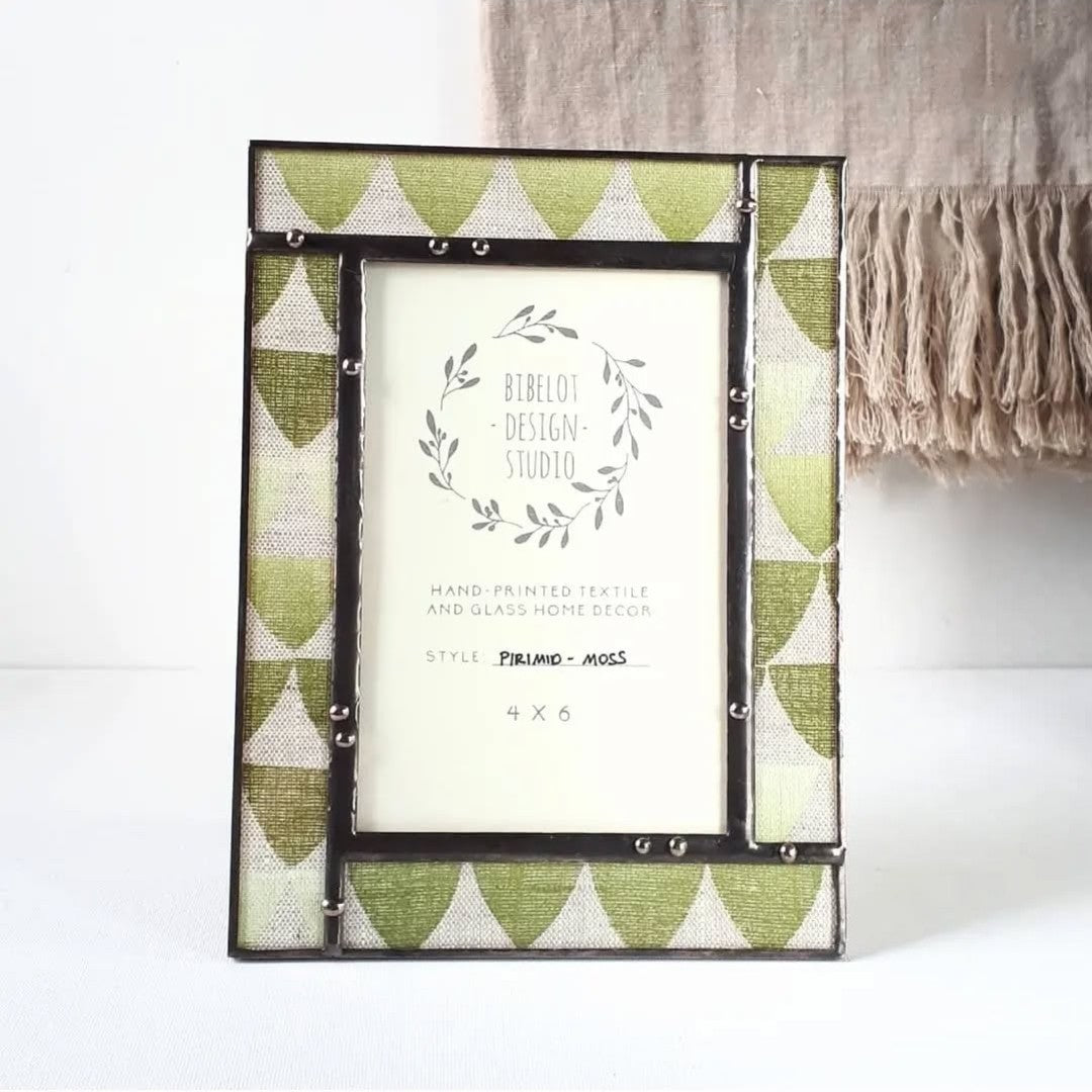 Picture Frame – Bibelot Design Studio